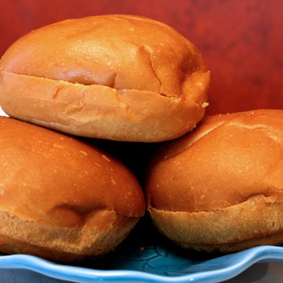 Wholesale Brat & Hot Dog Buns | Mainstreet Bakery